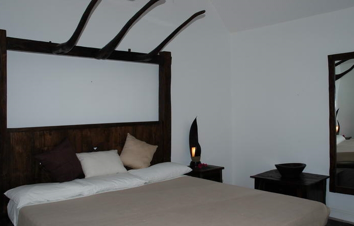 Cookovy o. - Cookovy Ostrovy - Rarotonga - Crown Beach Resort ...